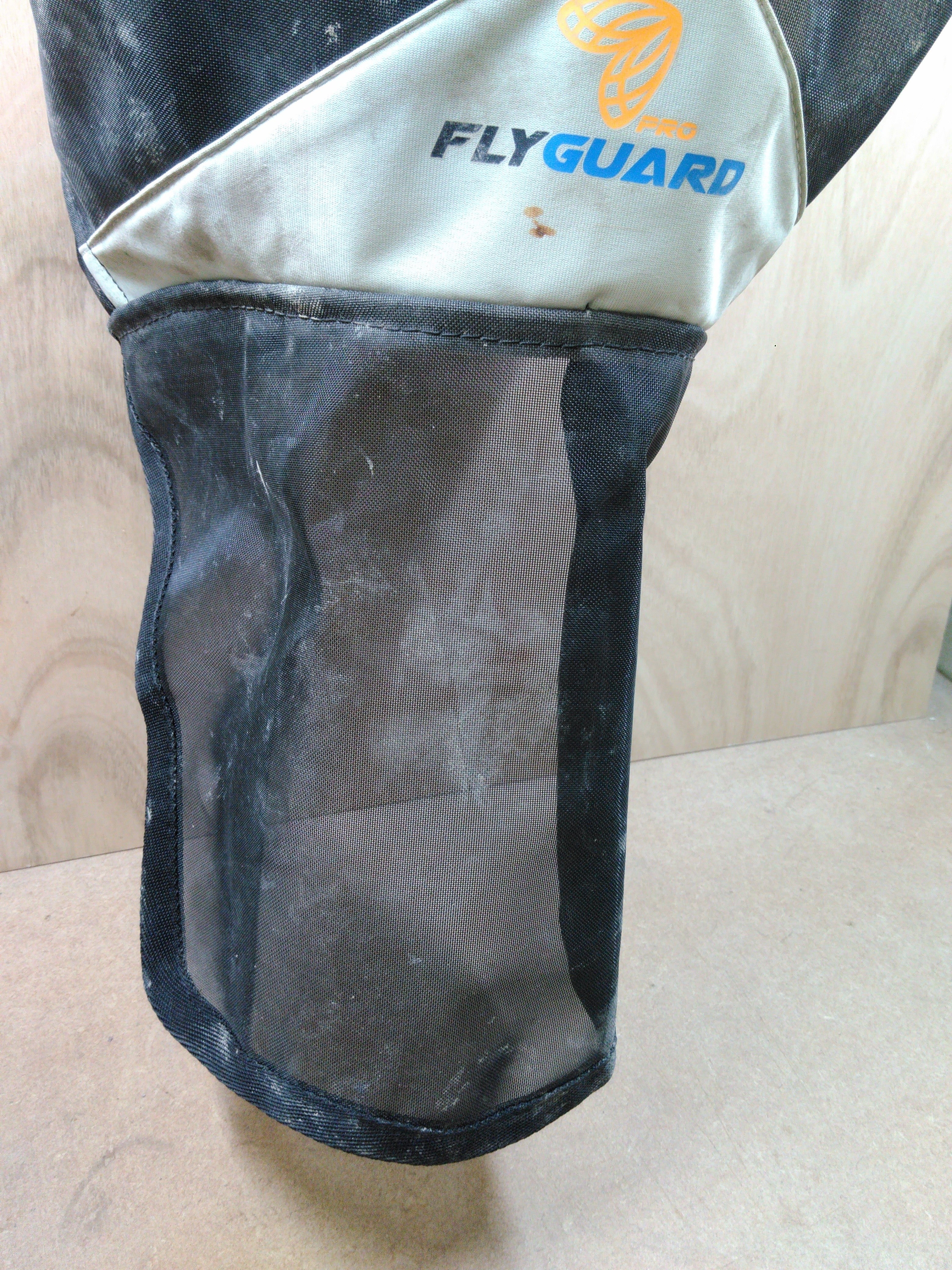 [Grade C - Clearance] Shires Fly Guard Pro With Ears And Nose Size Ful ...