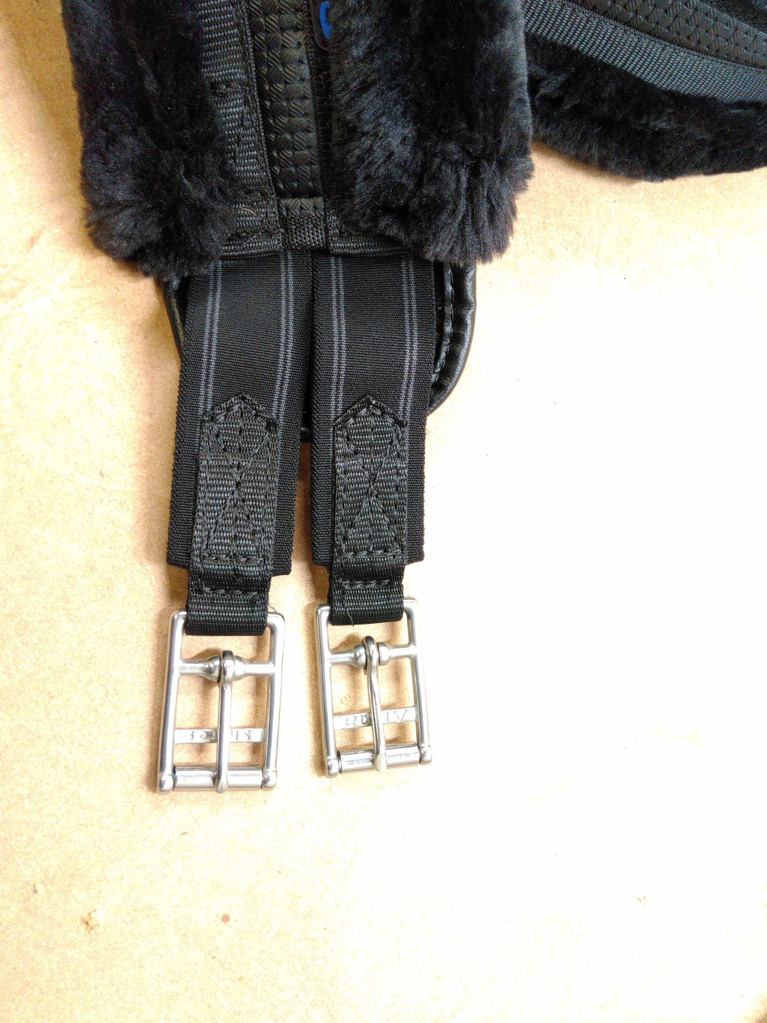 [Grade A - Clearance] Shires Performance Supafleece Contour Girth - El ...